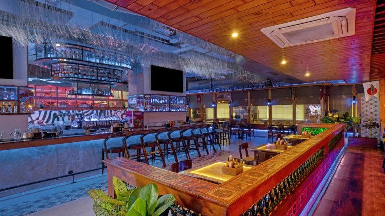 10 Most Amazing Things To Do In Gurgaon At Night